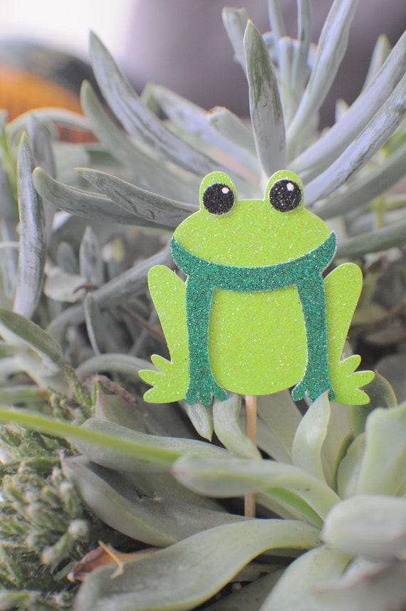 frog cupcake topper (12 toppers) by SmashCaked | Catch My Party