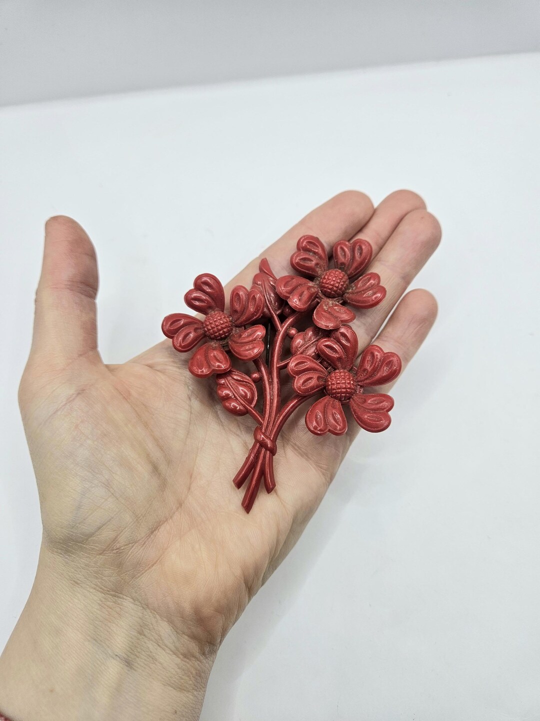 Amazing 1940s Huge Red Plastic Flower Brooch Kitsch Perfect Christmas ...