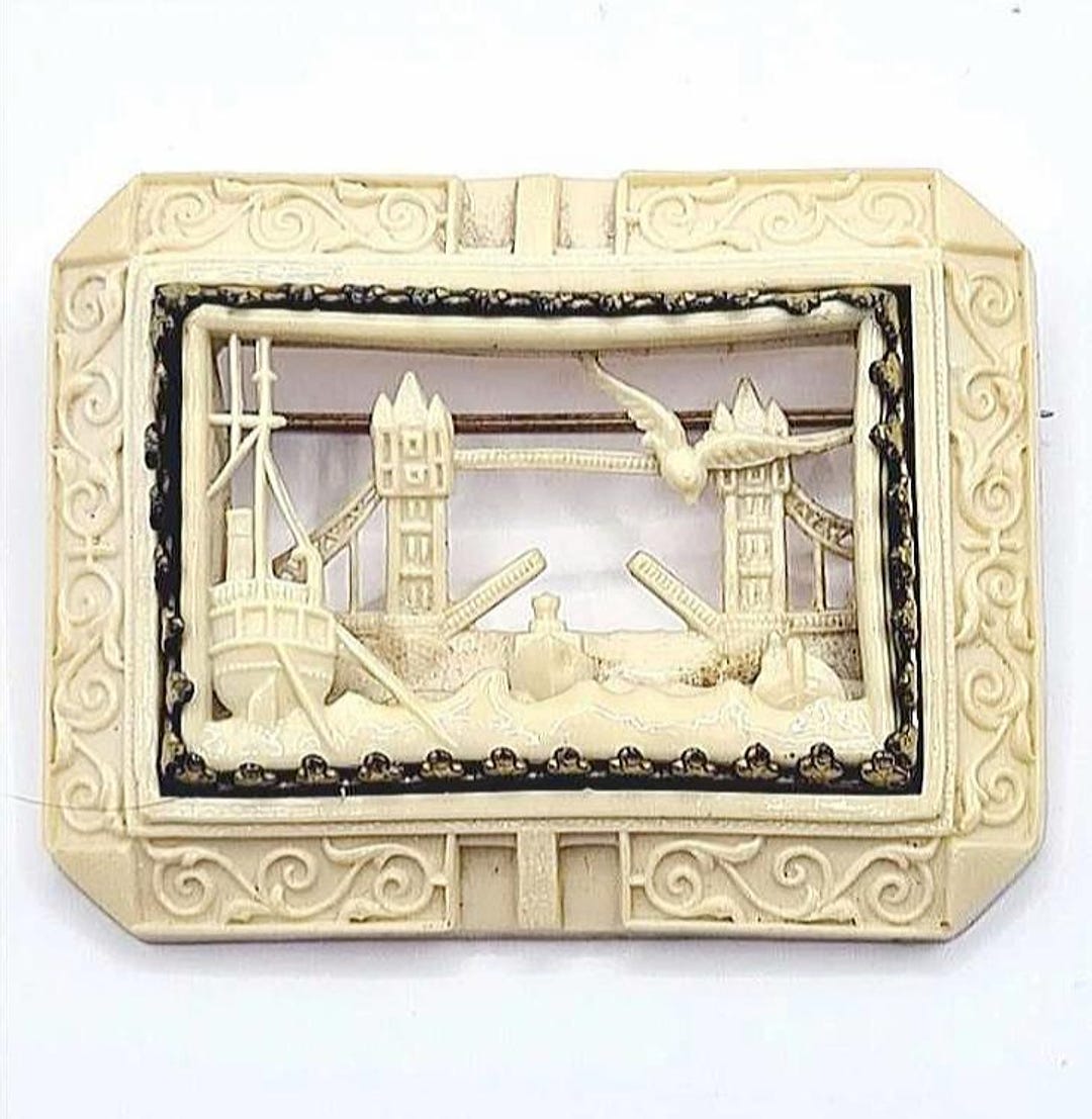 Original 1930s/40s Early Plastic Carved Celluloid French Depose London ...
