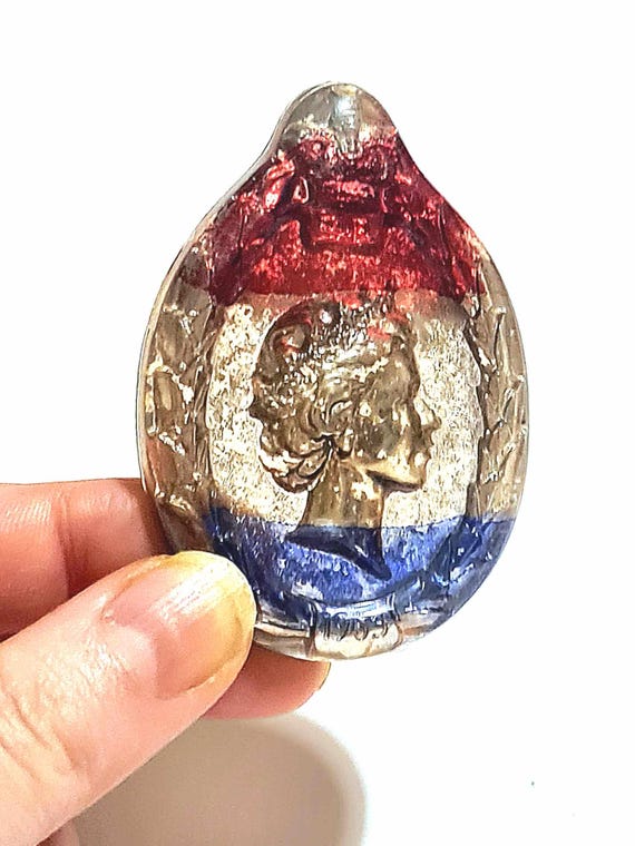Original 1950s Early Plastic Queen Elizabeth II Coron… - Gem