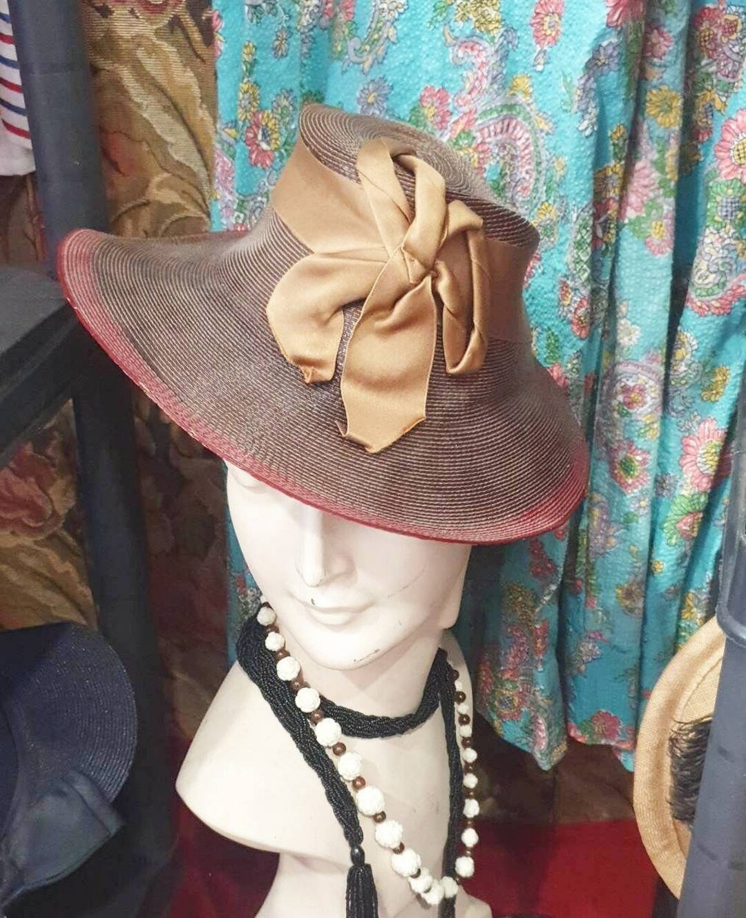 Amazing Late 1930s 40s Straw Tilt Hat With Bow Detail so Stylish a ...
