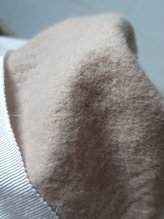 Stylish 1940s cream felt fab shape hat wedding Goodwo… - Gem