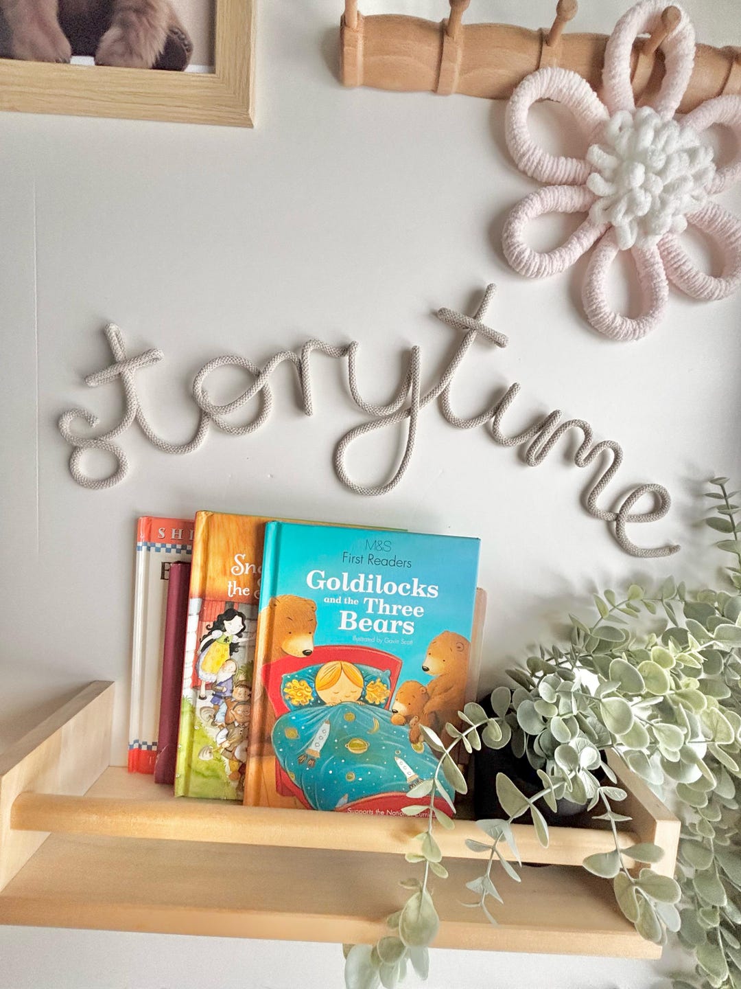 Storytime Wall Decor, Curved Wire Sign for Reading Nook - Etsy
