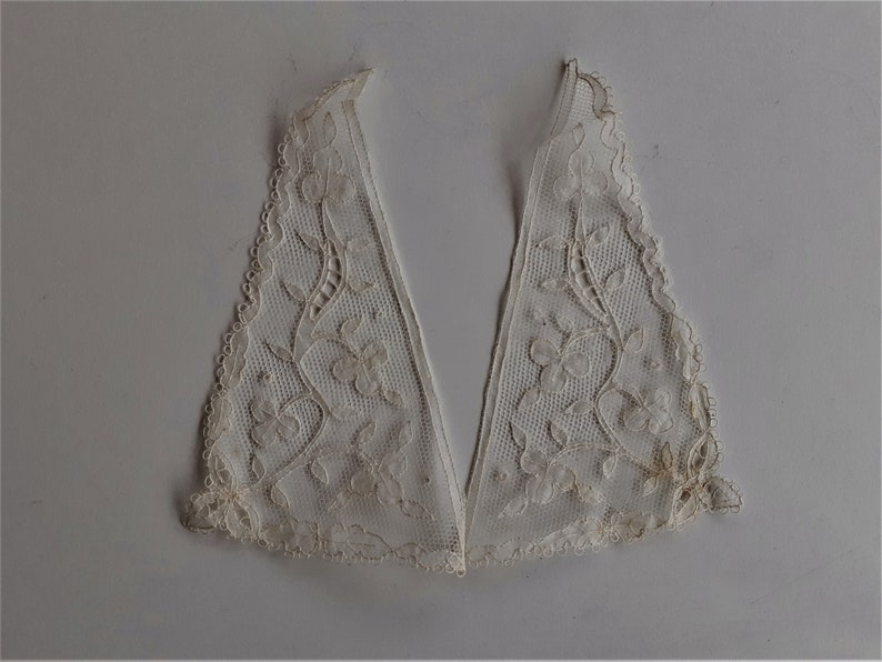 Antique Irish Lace From Historic Dublin Shop Carrickmacross | Etsy