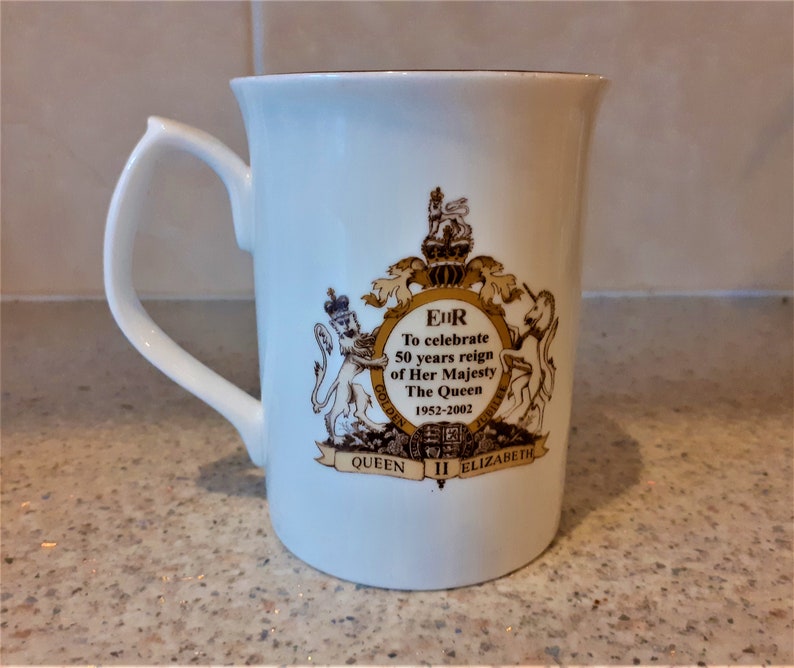 Vintage Queen Elizabeth II Mugs Golden Jubilee 2002 - Etsy
