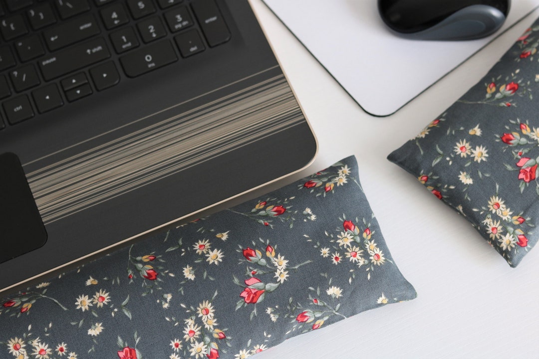 The Original Wrist Rest, Gray Floral Cotton Wrist Rest Set With Fold ...