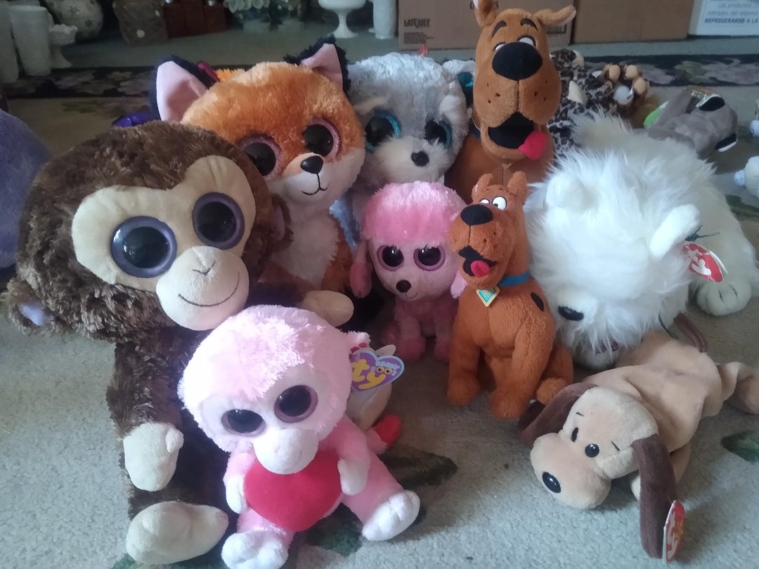 Choice of 9ty Beanie Babies Bones 1994, Scooby Doo, Princess, Mac ...