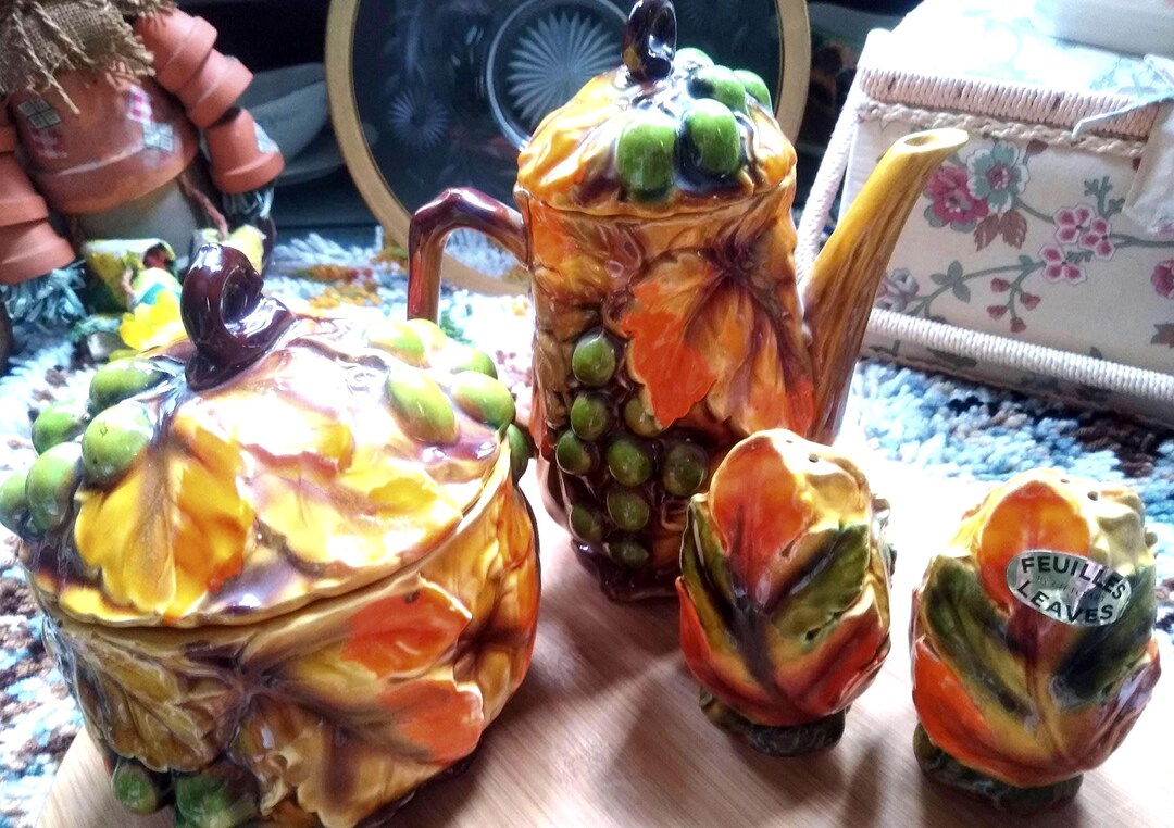 Vintage Inarco Japan Majolica Teapot: Swirling Leaves, 1960s Ceramic - Etsy