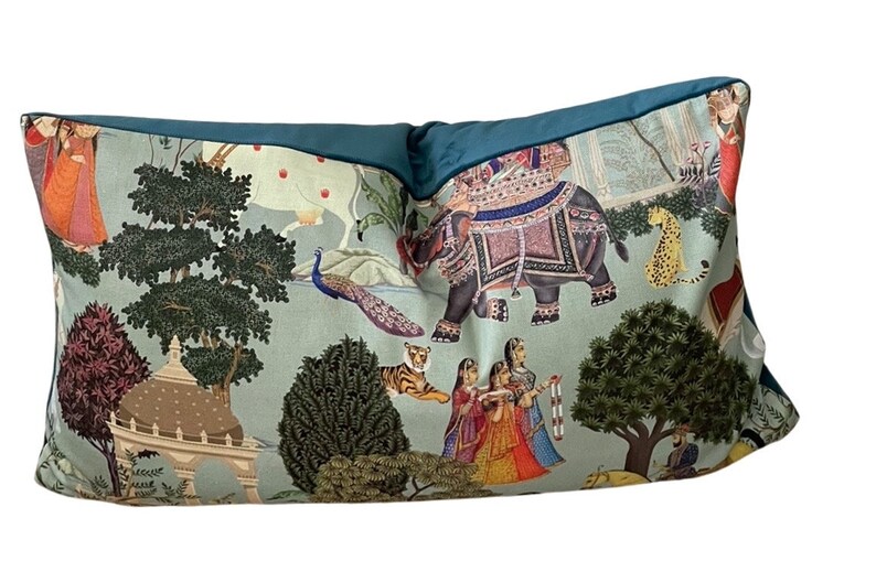 Regalia Cushion Cover Indian-inspired Print With Maharaja Horses, Cows ...