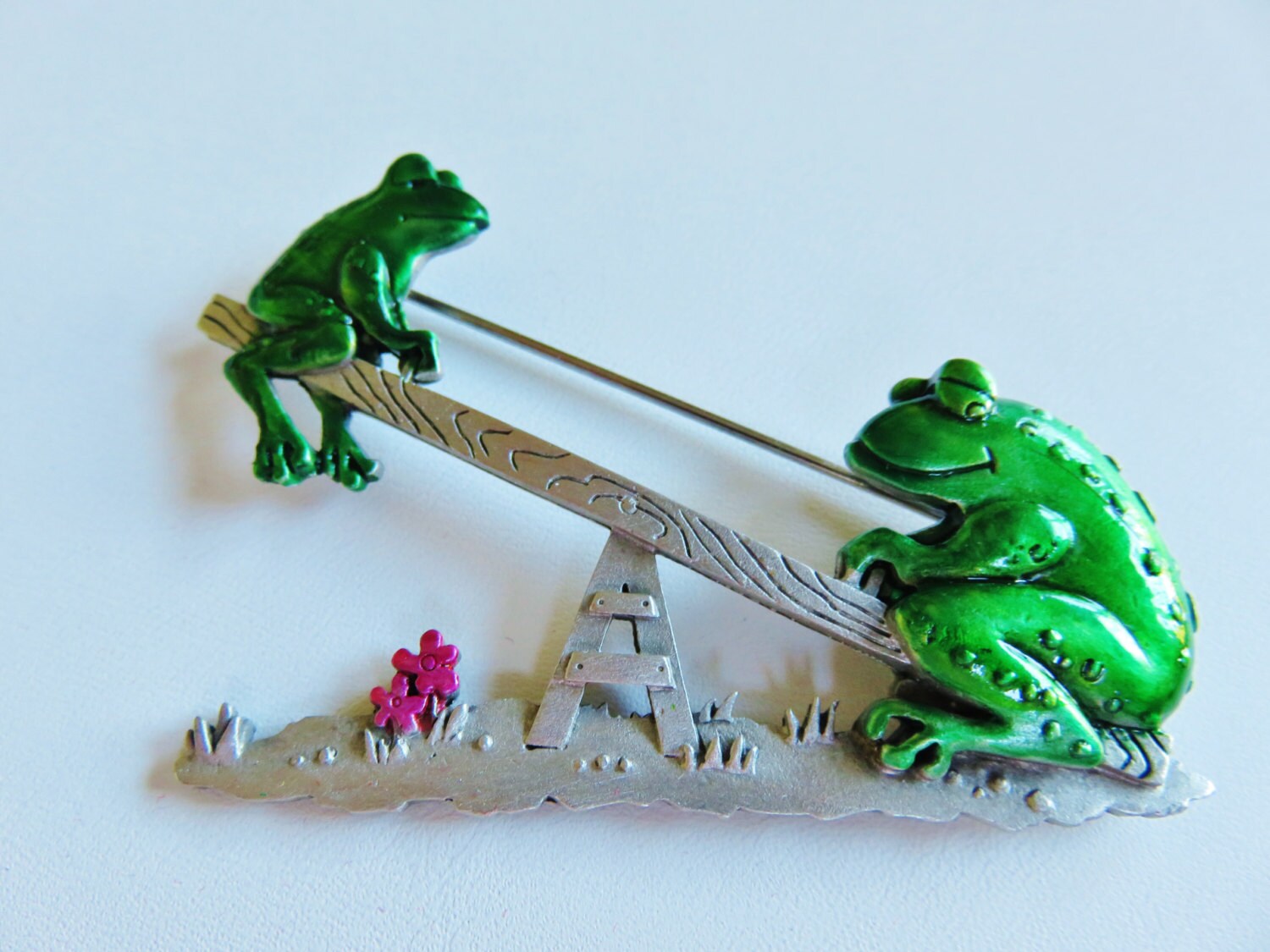 JJ Jonette See Saw Frogs Brooch Pin - Etsy