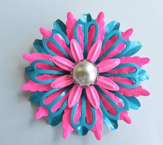 pink flower power - Gem