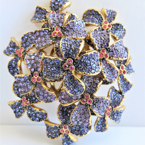 Joan Rivers Flower Brooch / Pin - Etsy