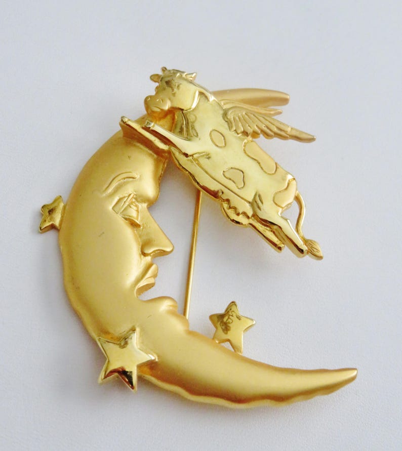 JJ Jonette and the Cow Jumped Over the Moon Brooch Pin - Etsy