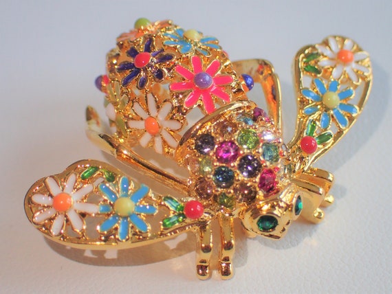 joan rivers bee brooch - Gem