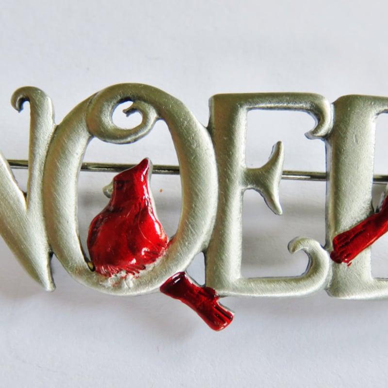 Cardinal Vintage Brooch - Etsy