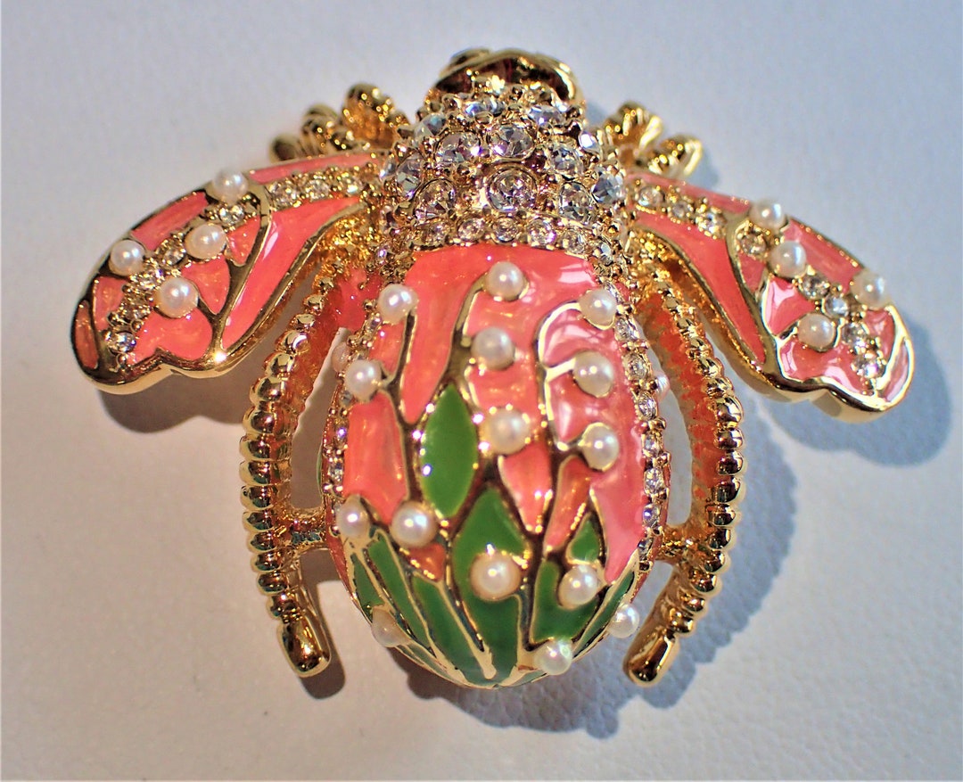 Joan Rivers "lily of the Valley" Bee Pin - Etsy