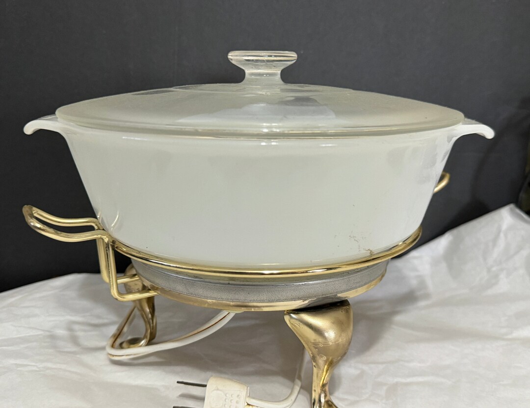 1 1/2 Quart Covered Serving Dish With Electric Heater Base From Anchor ...
