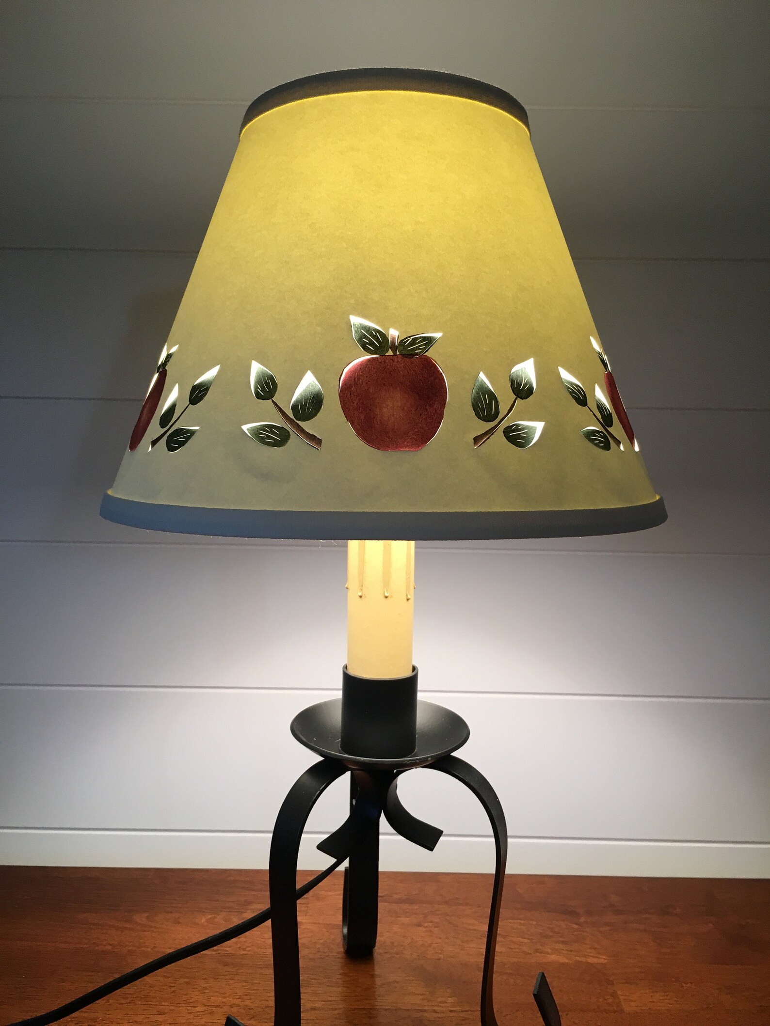 Cut and Pierced Stenciled Apple and Leaf Border Clip Top Shade | Etsy