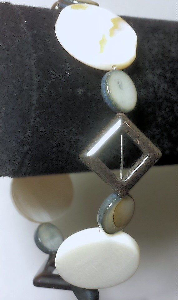 White Shell Coins With Black Shell Disks and Hematite Diamonds Beaded ...