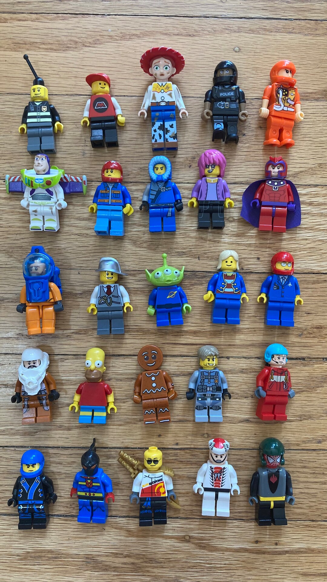Lego Minifigs Never Imagined by the Lego Company: a Collection of ...