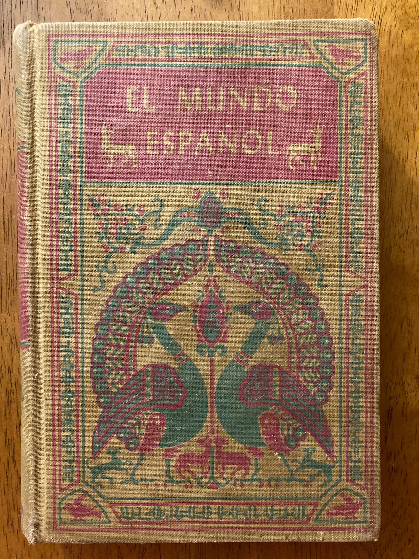1940s Spanish Textbook With Scores of Drawings and Photographs of Life ...