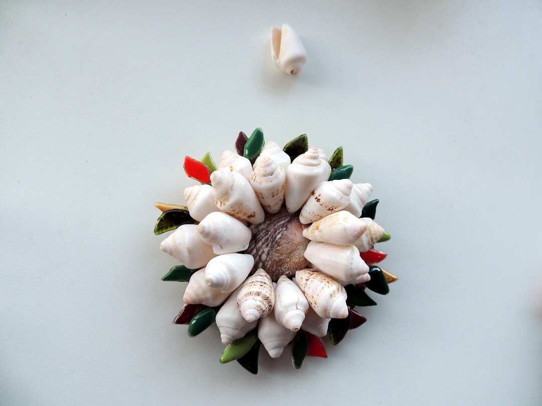 Sea Shells Mosaic, Round Sea Shells Wall Art Mosaic, Home Decoration ...