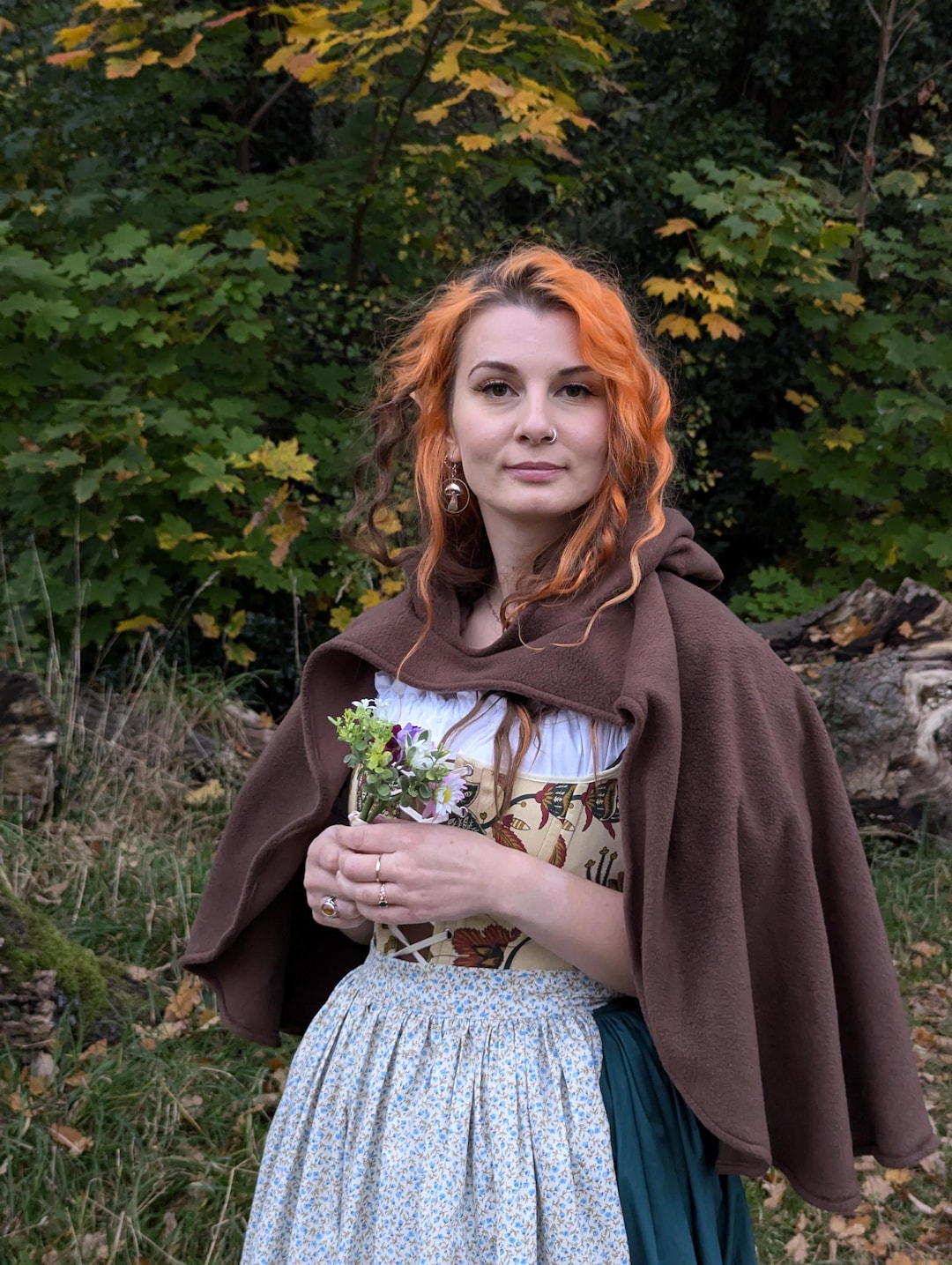 Peasant Hood Half Cape Cloak | Hobbit Fantasy Fellowship Traveller ...