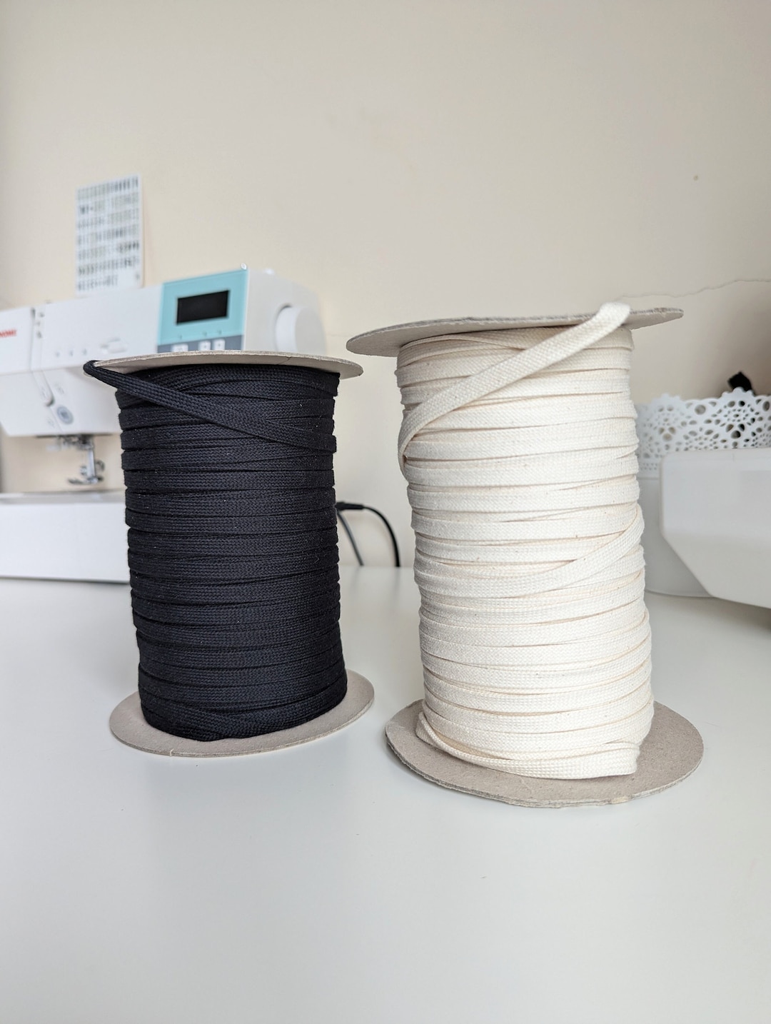 Corset Lacing WHITE Cotton With Aglets in Choice of Metals. Flat Lace ...