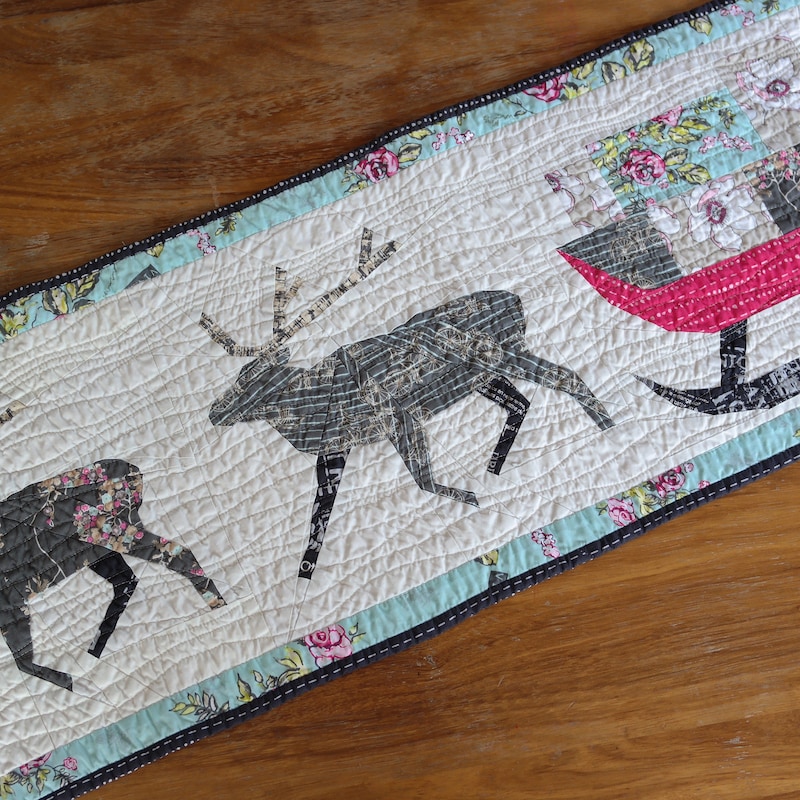 Sleigh Applique - Etsy
