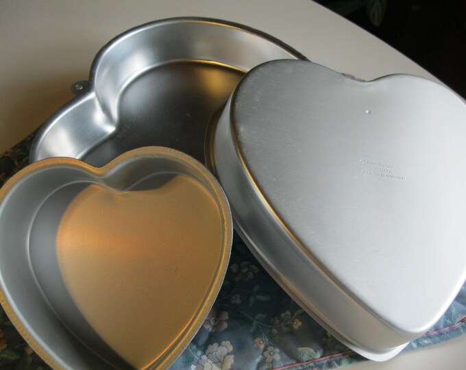 Vintage Wilton Heart Cake Pans Set of 3 Wilton Heart 1987 and - Etsy