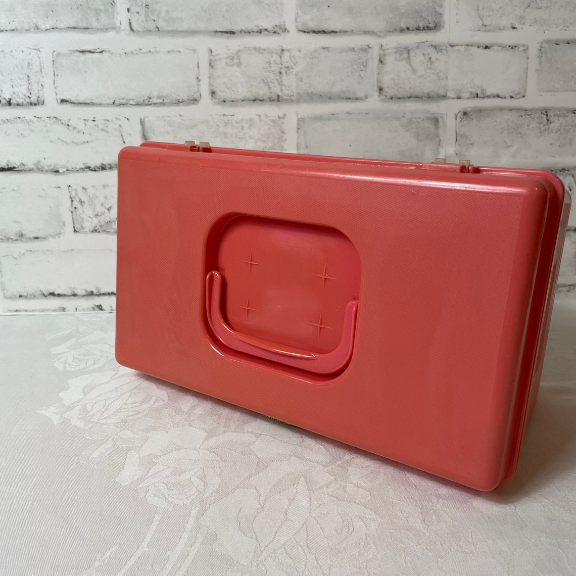 Vintage 1960s or 1970s Pink Plastic Sewing or Knitting Box No - Etsy