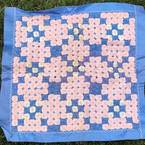 Vintage Satin Yo-yo Quilt Pink Blue 23-1/2" X 24-1/2" Baby Blanket Wall Hanging - Etsy