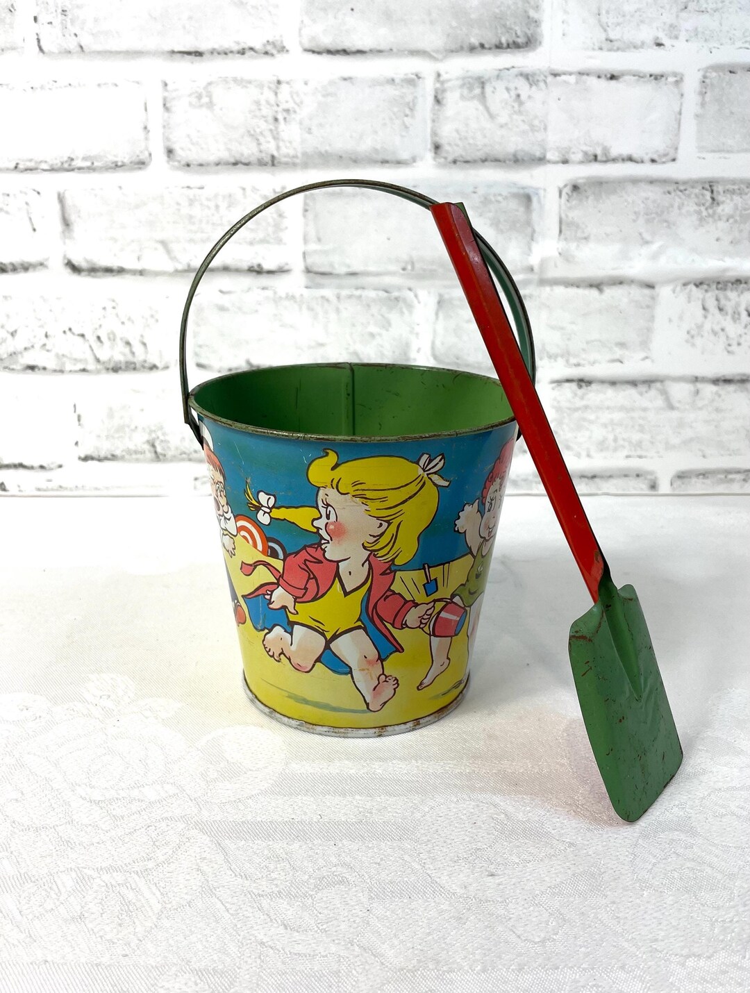 Vintage Beach Sand Pail With Shovel Tin Litho US Metal Toy Co 1940s - Etsy