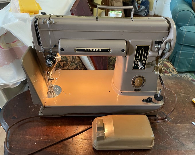 Vintage Singer 301 Sewing Machine Portable With Case Beige C1950 Runs ...