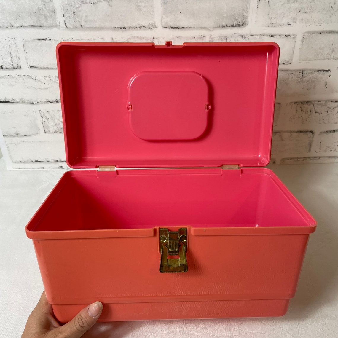 Vintage 1960s or 1970s Pink Plastic Sewing or Knitting Box No - Etsy