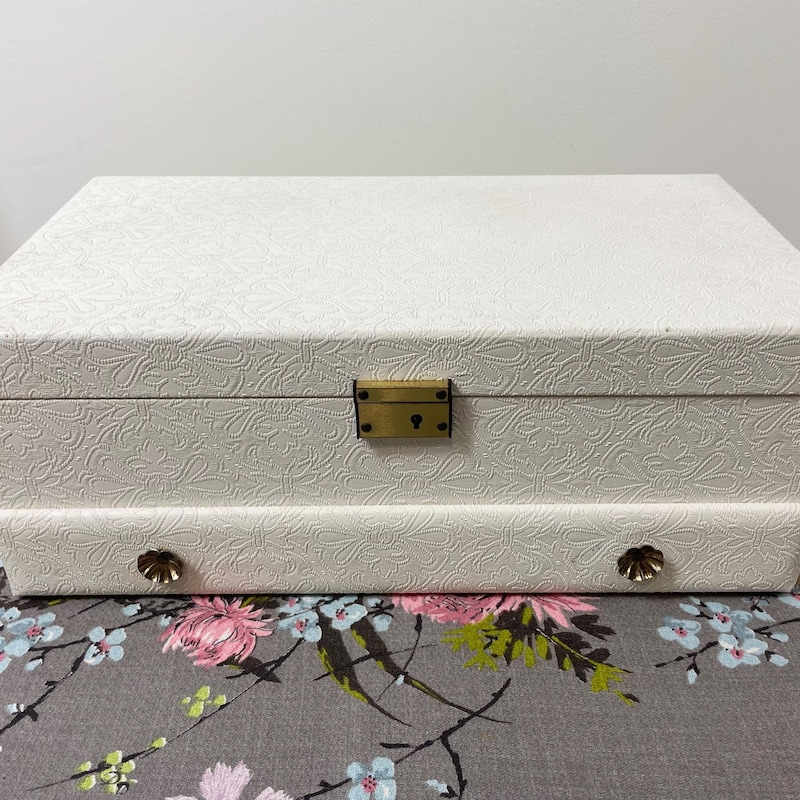 White Jewelry Box - Etsy