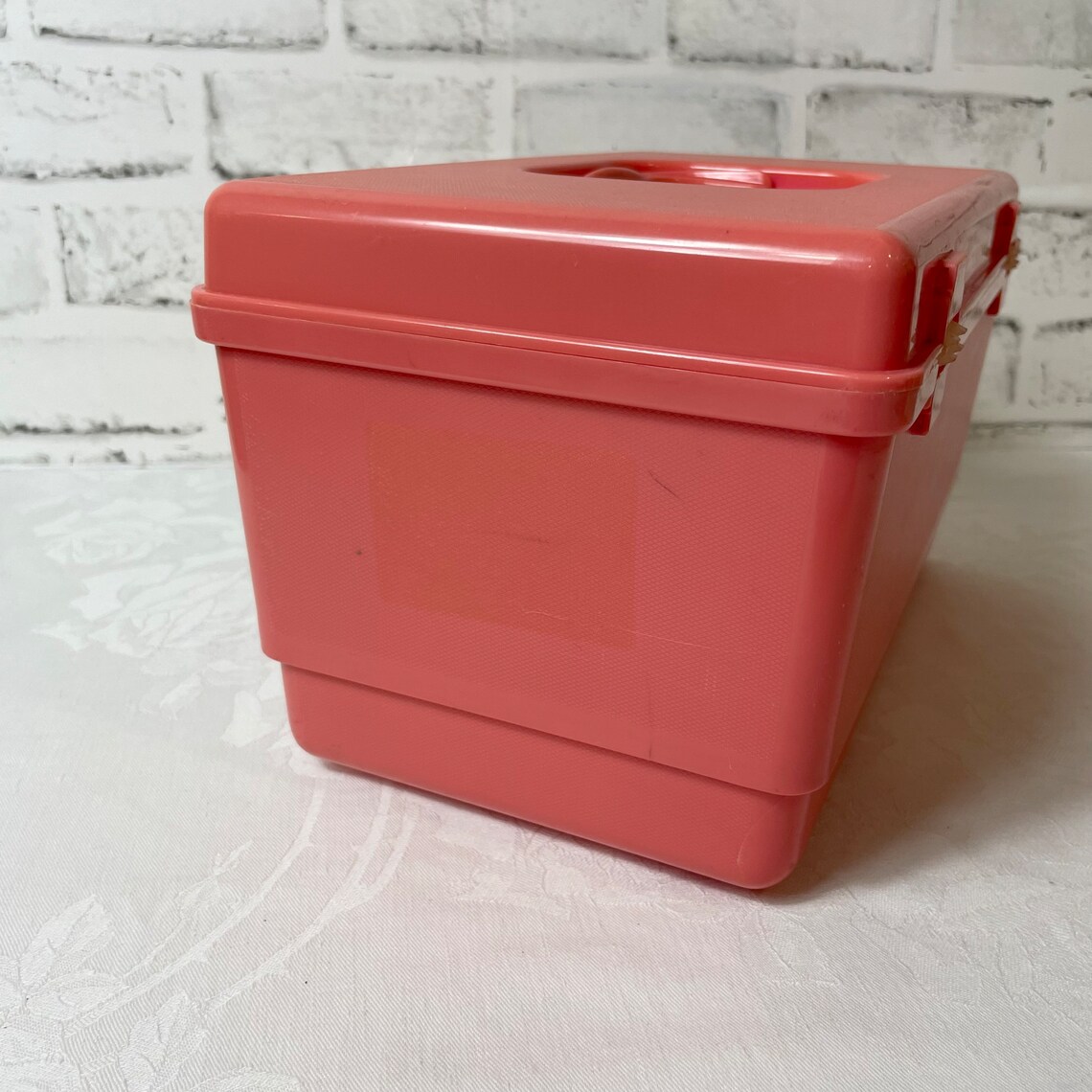 Vintage 1960s or 1970s Pink Plastic Sewing or Knitting Box No - Etsy