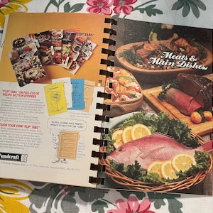 Vintage Fundcraft Sampler Church Fundraiser Sample Book With Recipes ...