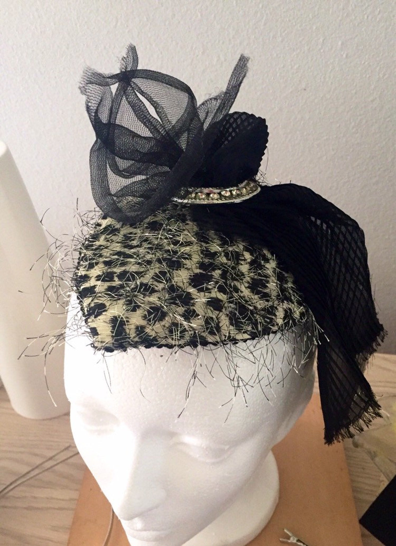Face Mask Hat Set Fashion Face Cover,fascinator Mask Set,animal Print ...
