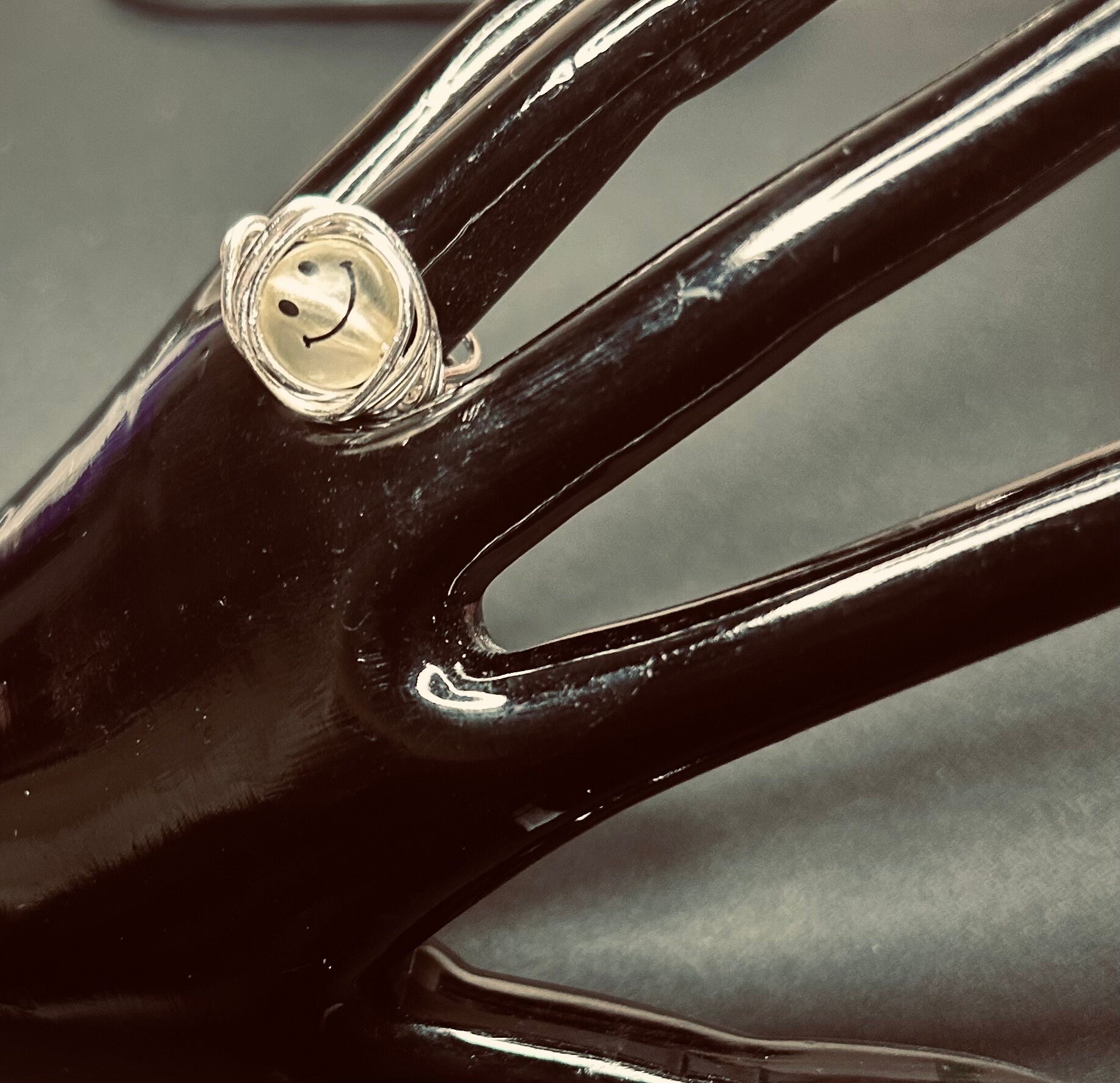 Smiley Face Ring Sensory Rotating Face Ring Anxiety Relief Ring ...