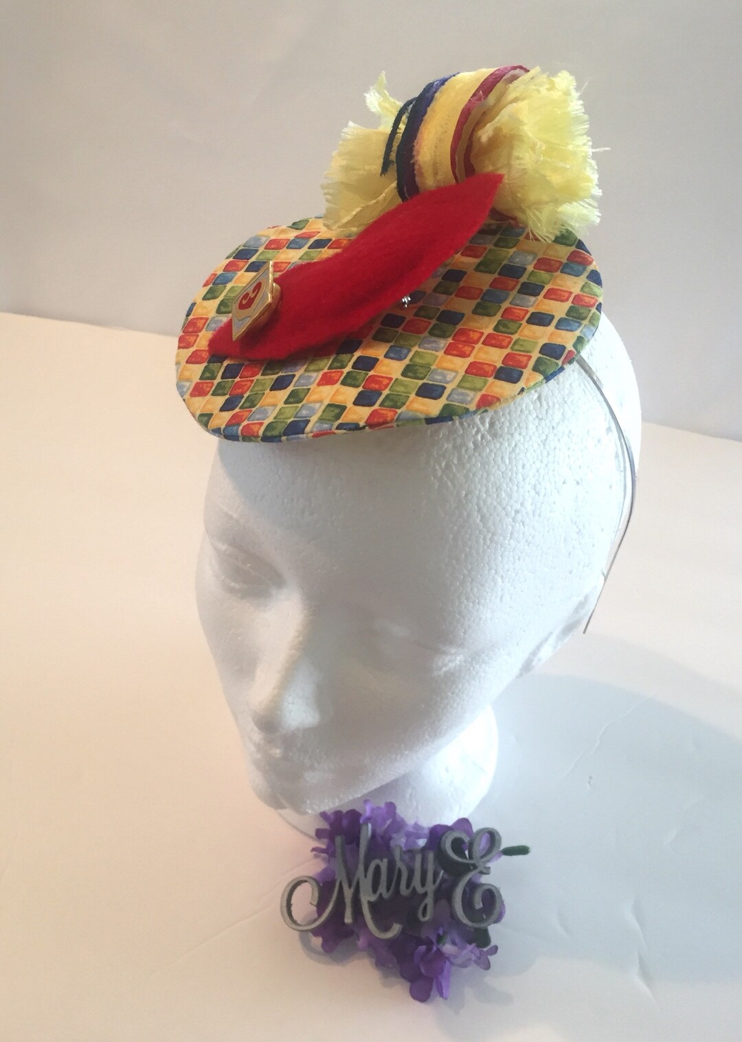 Kiss Lips Fascinator, Saucer Hat Whimsical, Rock N Roll Headpiece - Etsy