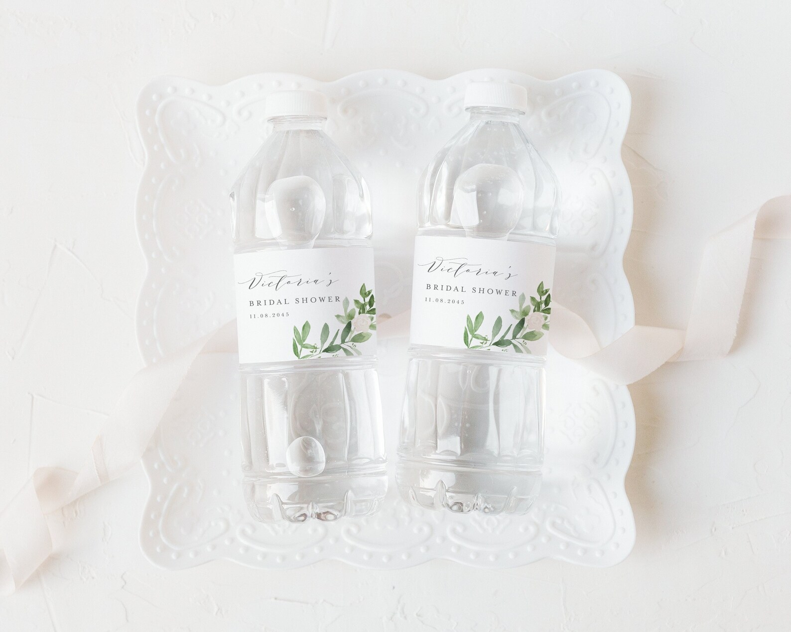 Printable Greenery Water Bottle Label Template - Greenery White Flowers ...