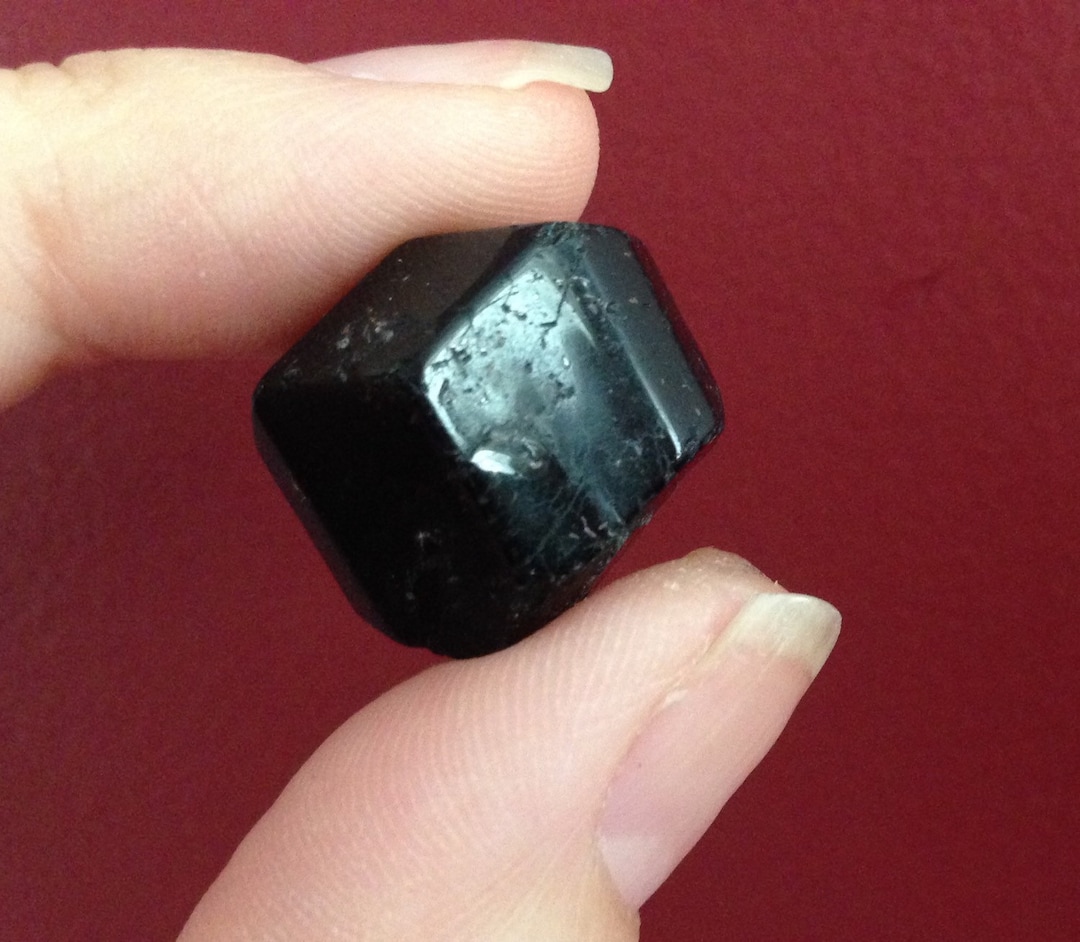 BLACK TOURMALINE (S010) Black Tourmaline Tumblestone, Pocket Stone ...