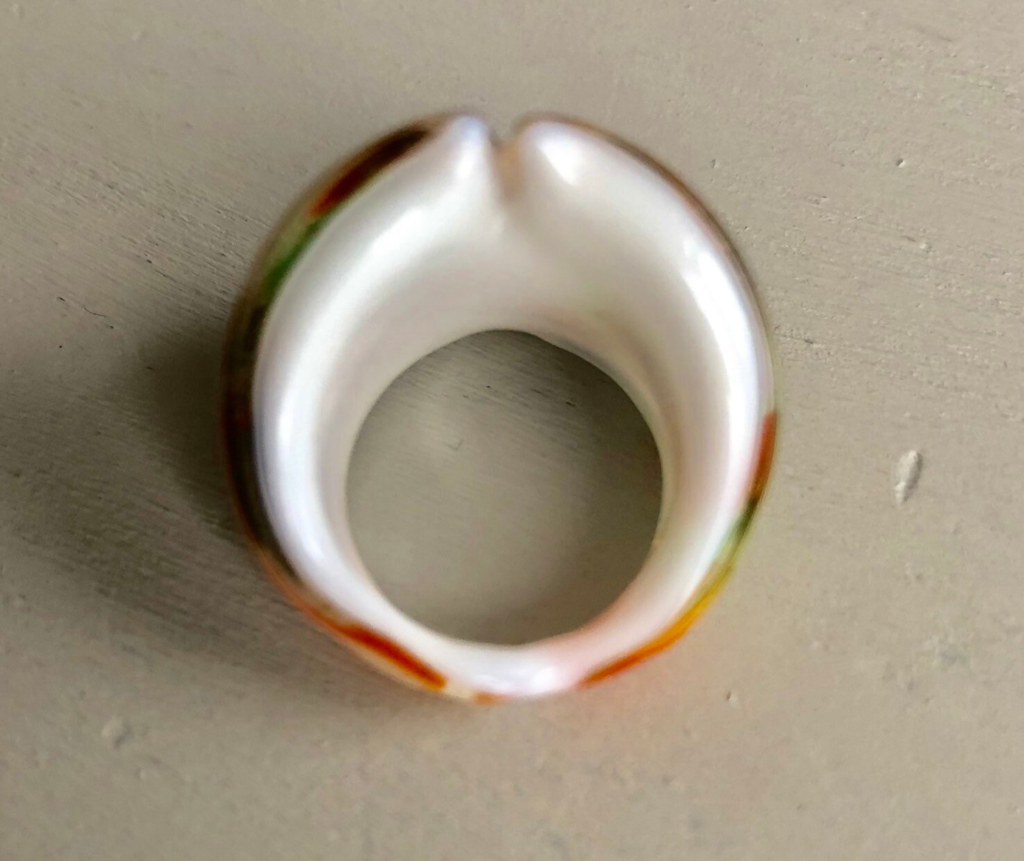 Artisan Glass Blown Ring. Size 5.5. Wide Band. White Orange - Etsy.de