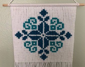 Macrame Pixel Art Wall Hanging, Pixel Flower Pattern | Wall Decor ...