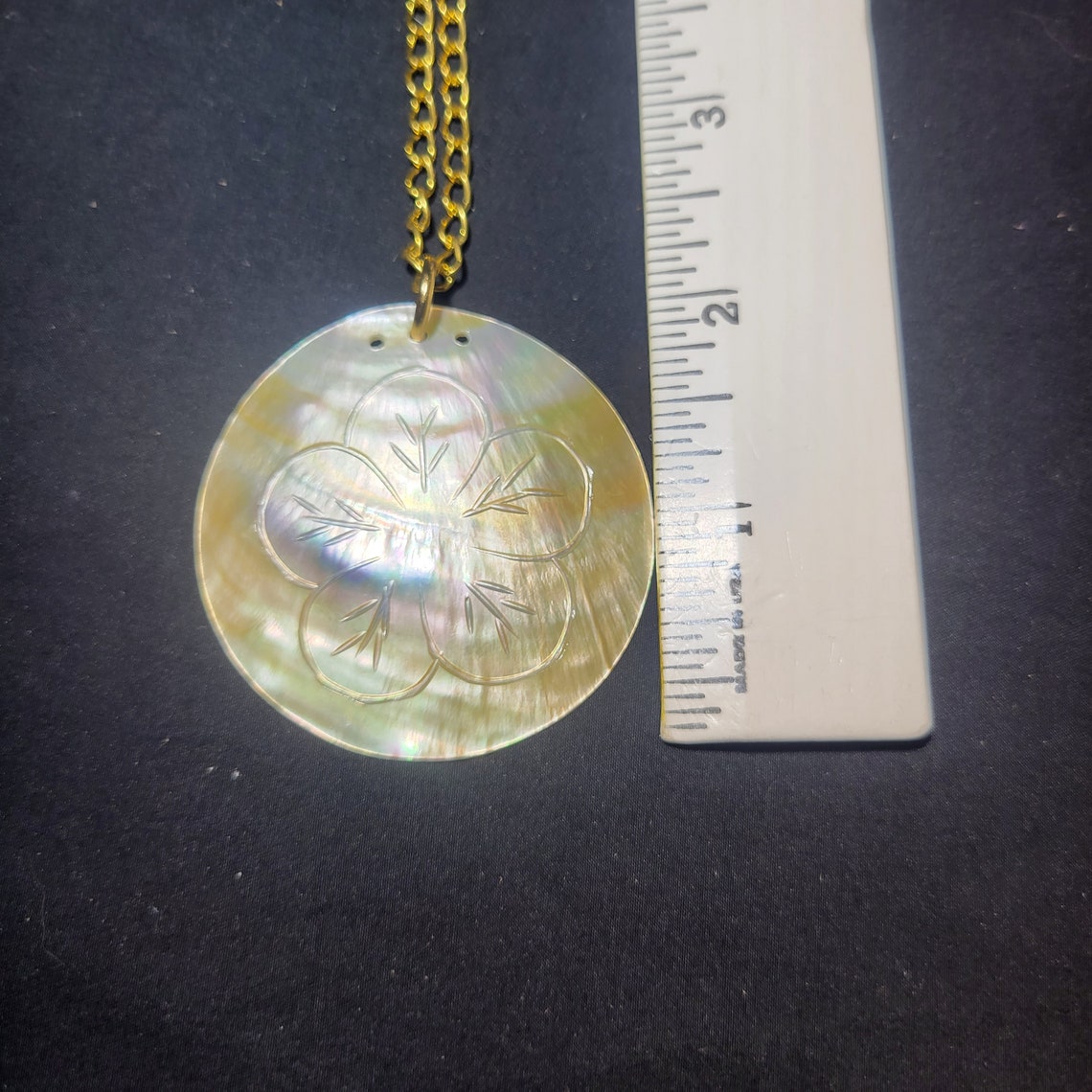 Flower Shell Necklace, Shell Flower Necklace, Hibiscus Pendant, Flower ...