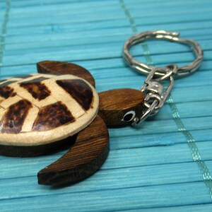 Sea Turtle Keychain Turtle Handcarved Wood Keychain Turtle Hawaian ...
