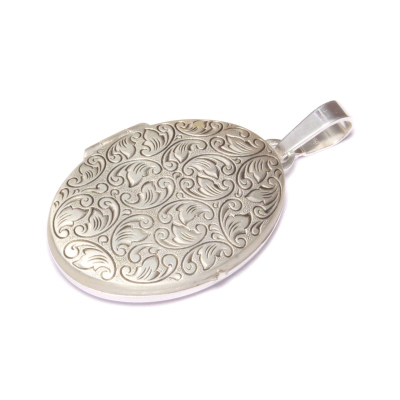 Medallion Jewelry - Etsy