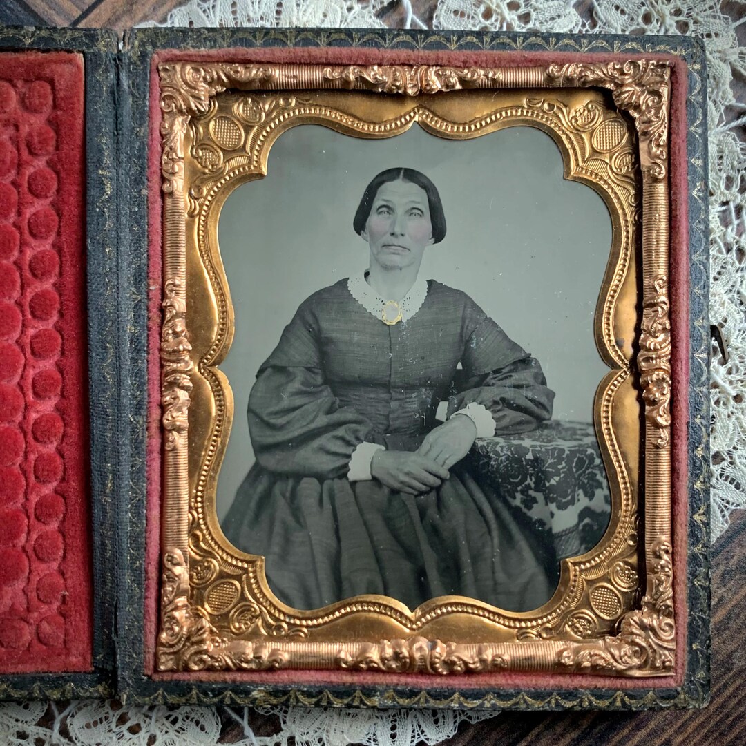 Antique Ruby Ambrotype Photograph in Case of Heavy Lidded Victorian ...