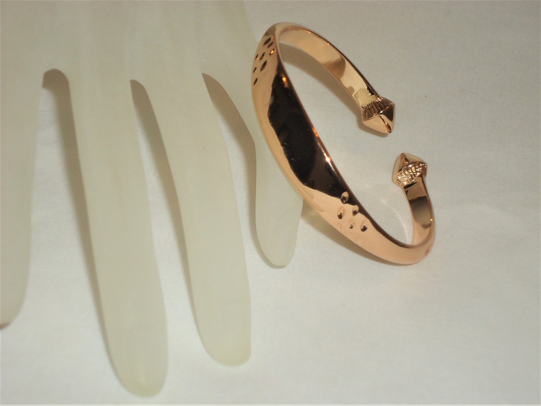 Vintage West Indian 18k Gold Filled Cocoa Pod/wide Caribbean Bangle ...